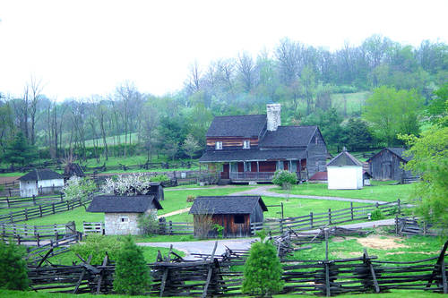 Frontier Culture Museum | The Ultimate Guide for Kids - ZuzuForKids