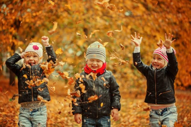 15 Fall Activities to Do with Kids - ZuzuForKids